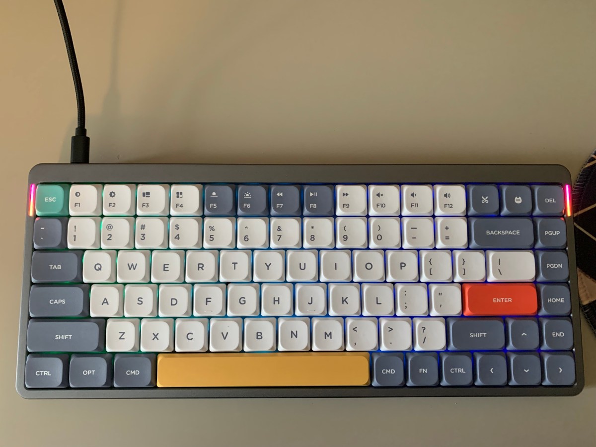 Keyboards – Borderline Journey